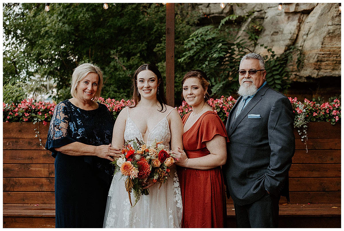 Intimate Stillwater Wedding at the Lora Hotel - celisiastanton.com